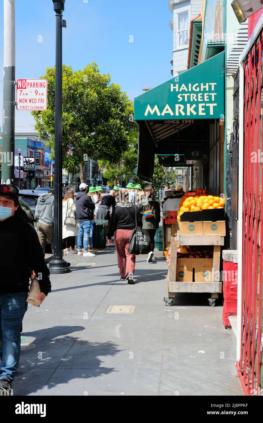 Haight Street Market, formerly Haight-Ashbury Produce, Haight-Ashbury ...