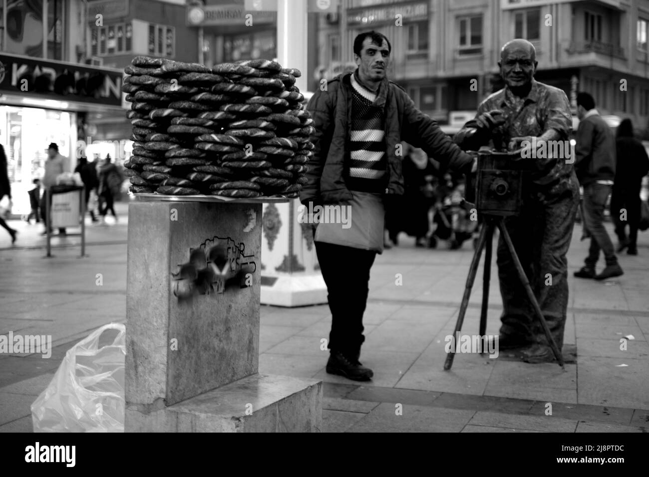 Simitçi ve sokak Stock Photo - Alamy