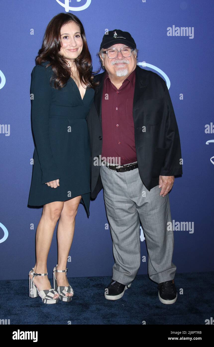 New York, NY, USA. 17th May, 2022. Lucy DeVito and Danny DeVito at the ...