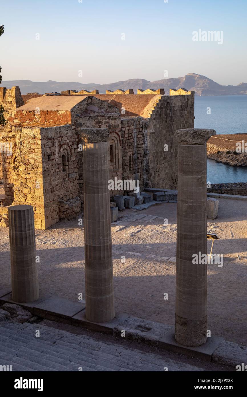 Sunlit Lindos Acropolis on Rhodes, Greece Stock Photo - Alamy