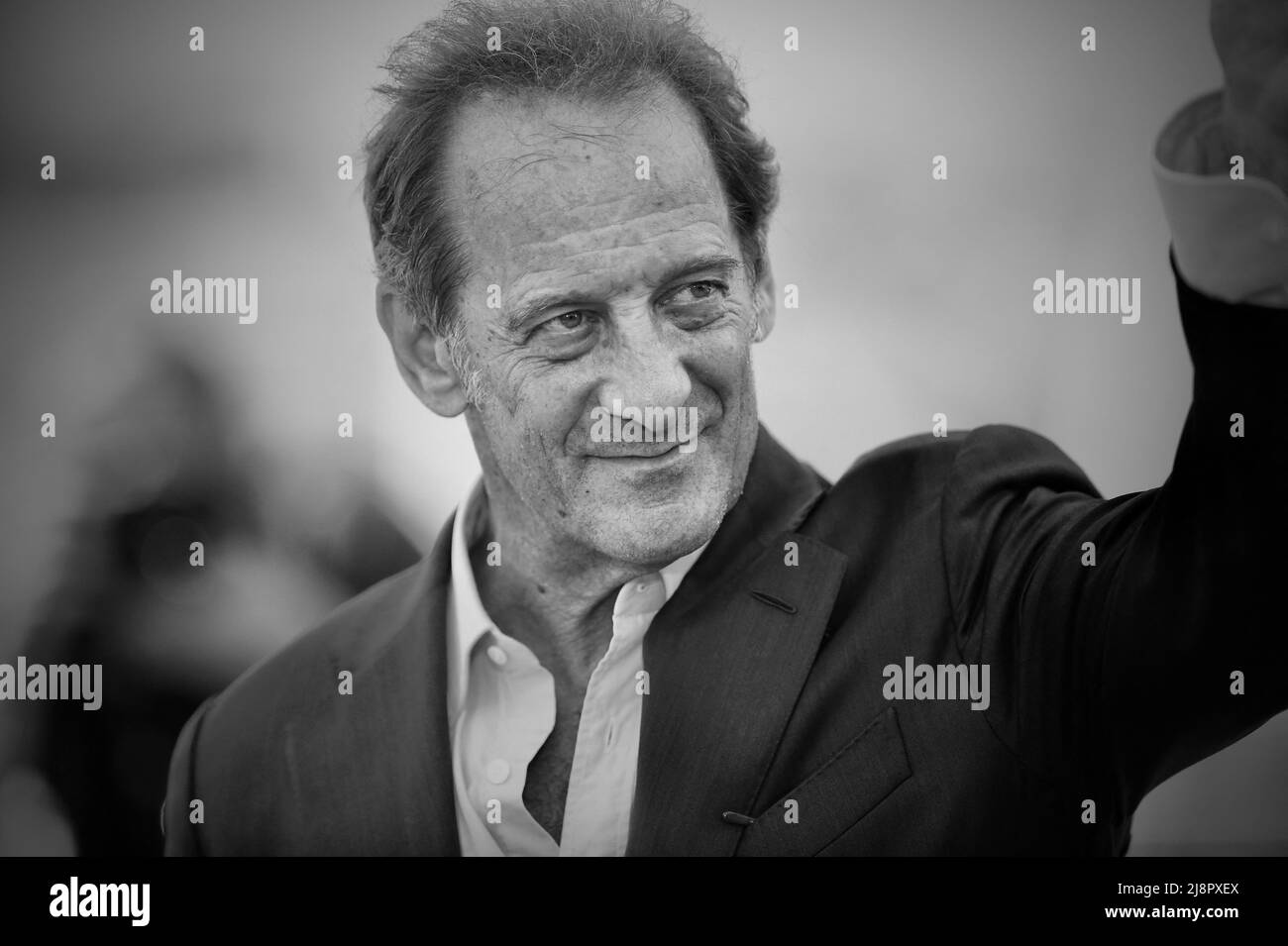 Vincent Lindon attends the photocall for the Jury during the 75th ...