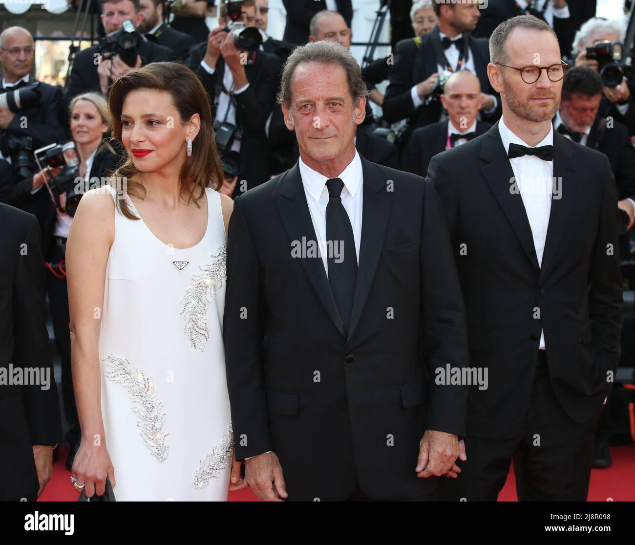 Cannes, France. 17th May, 2022. Jasmine Trinca, Vincent Lindon and ...