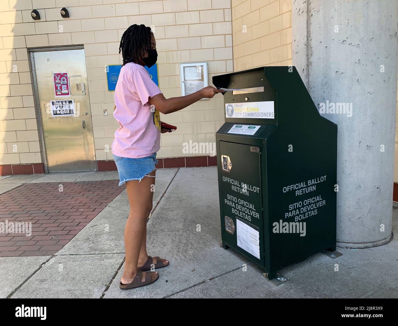 Dennisport, MA, USA. 17th May, 2022. Kerryne Messidor dropped off her ...
