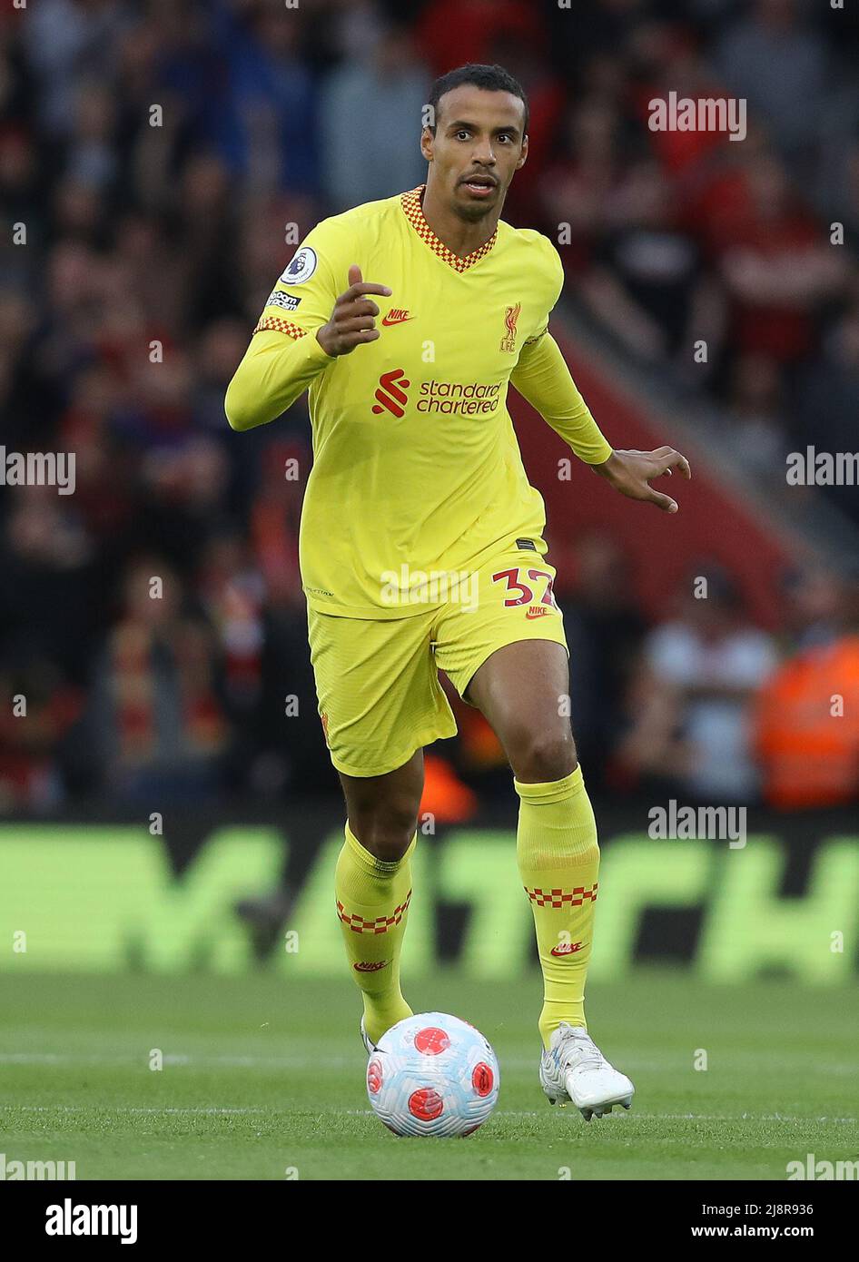 Liverpool southampton matip hi-res stock photography and images - Alamy