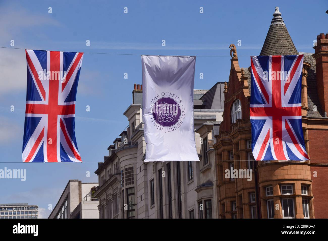 Queens jubilee logo hi-res stock photography and images - Alamy