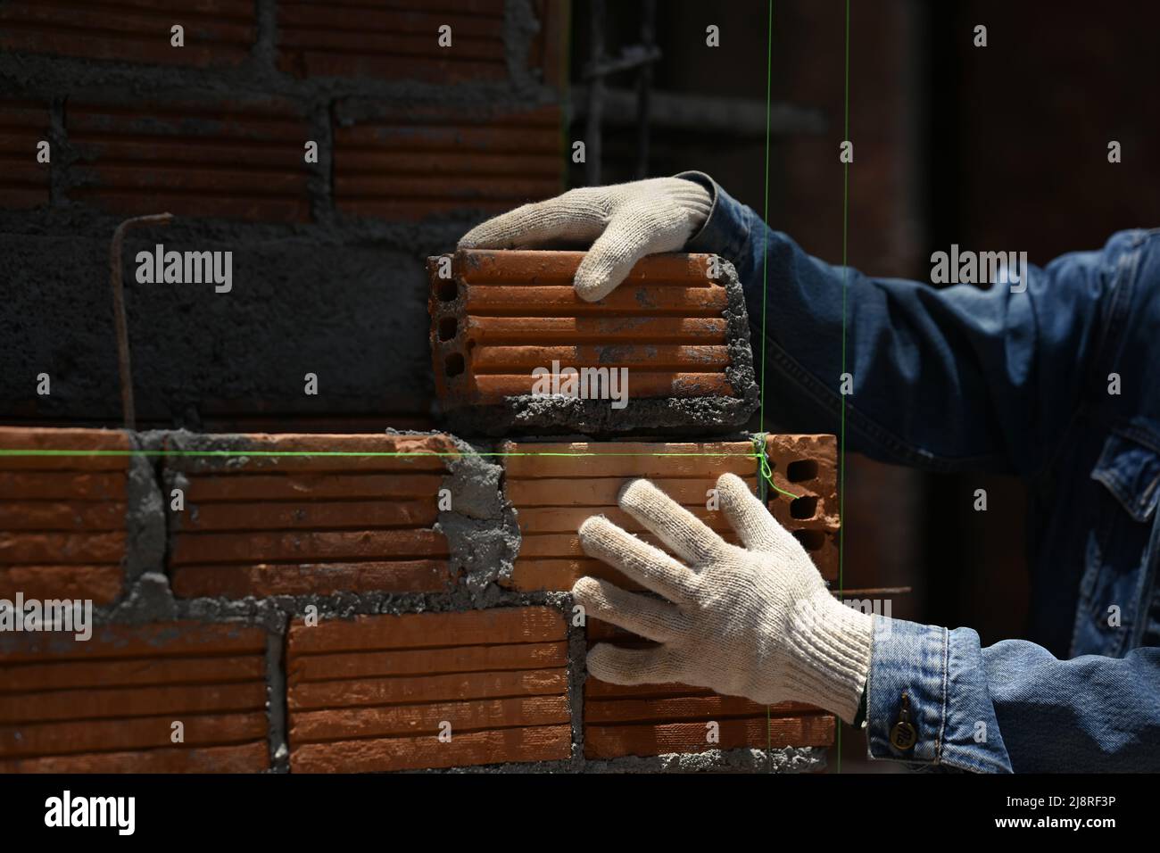 Installing bricks hi-res stock photography and images - Alamy