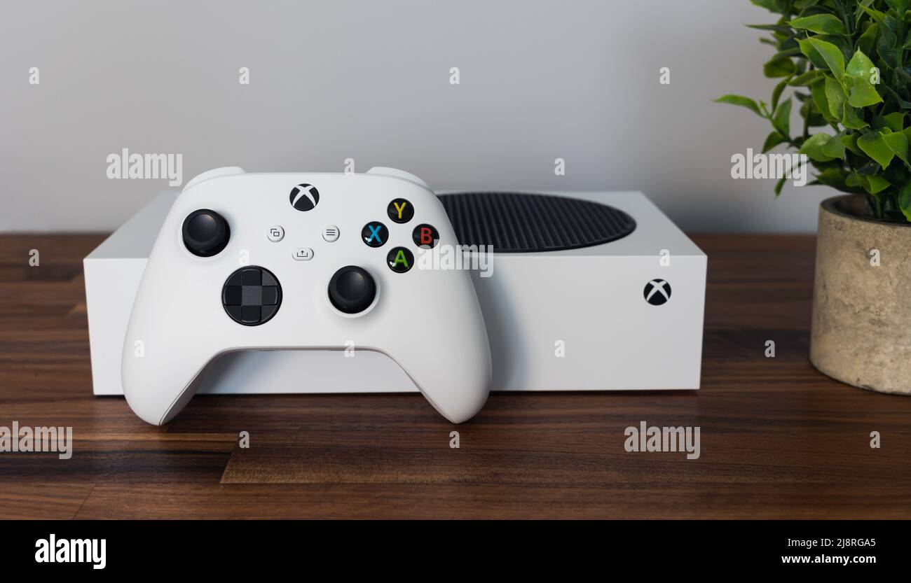 LONDON - APRIL 20, 2022: Xbox Series S games console with white gaming ...
