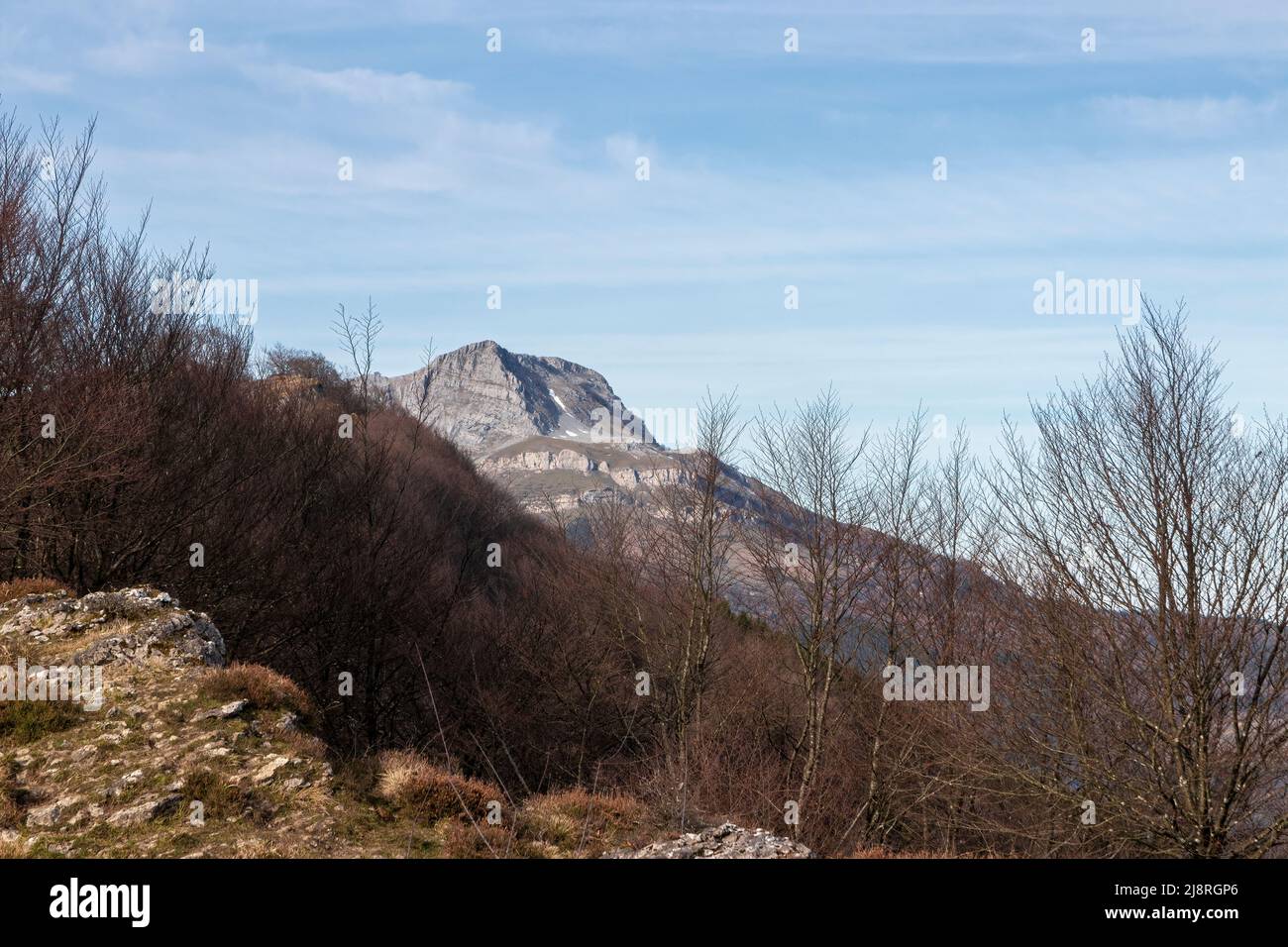 Gorbea natural hi-res stock photography and images - Alamy