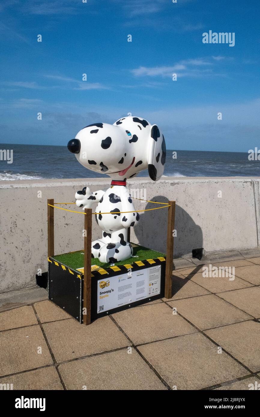 Snoopy sculptures hi-res stock photography and images - Alamy