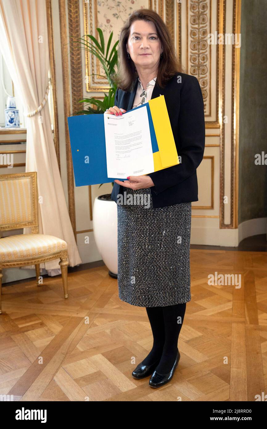 Sweden's Minister of Foreígn Affairs Ann Linde signs Sweden's ...