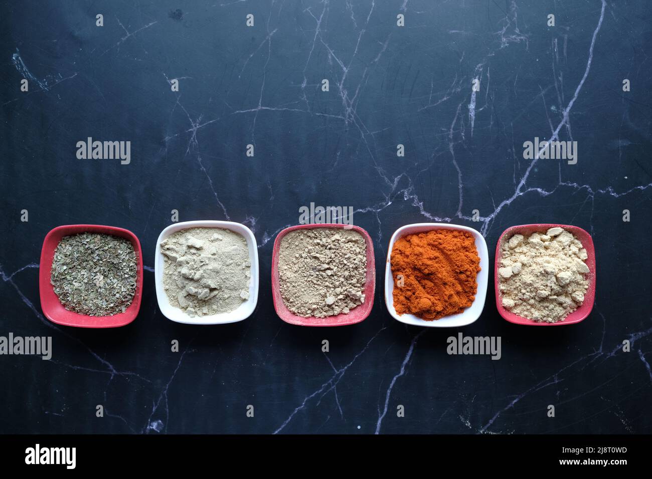 Garlic chili ginger powder in hi-res stock photography and images - Alamy