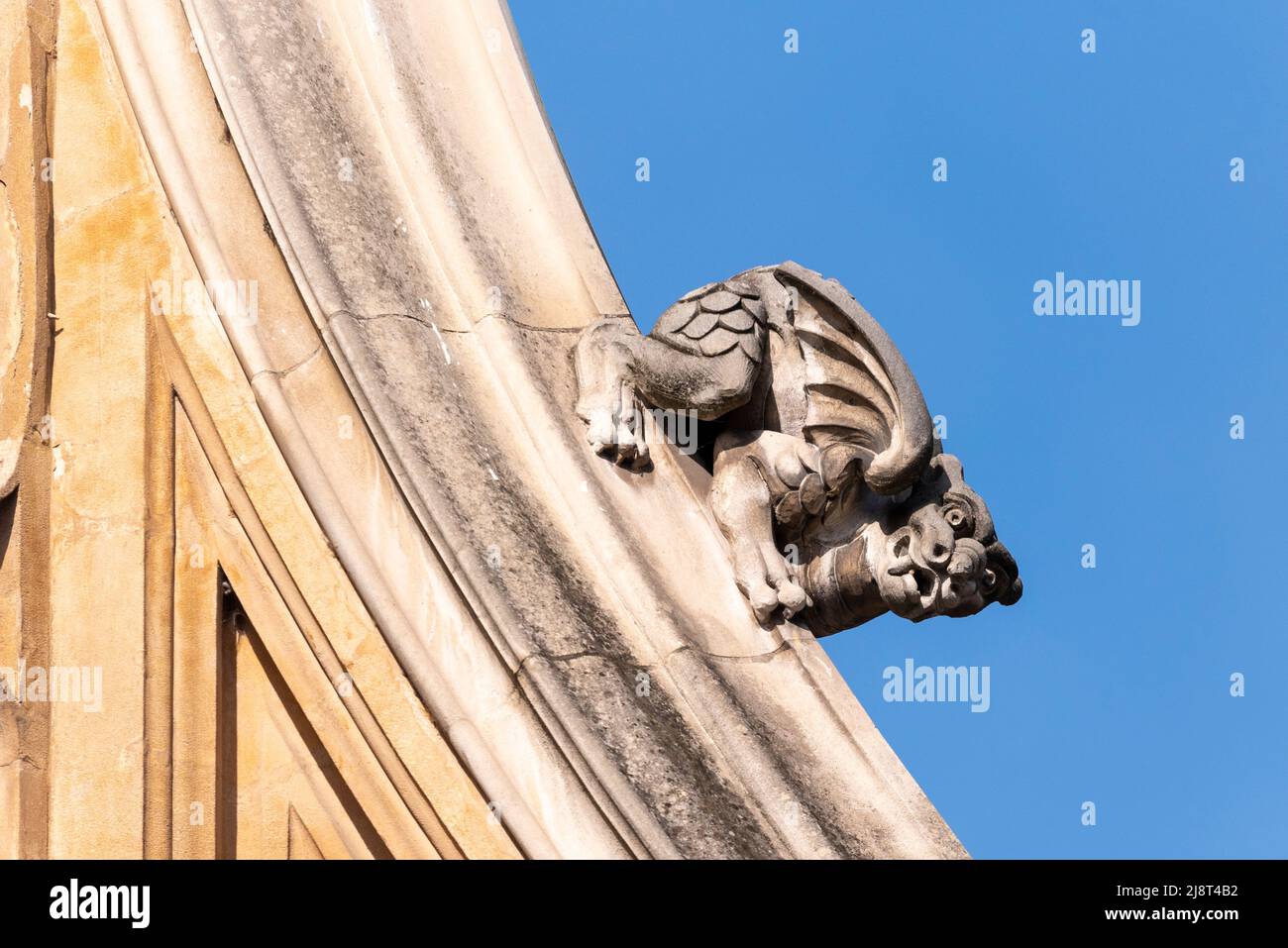 Gargoyle, animal detail on Westminster Abbey. Gothic abbey church in ...