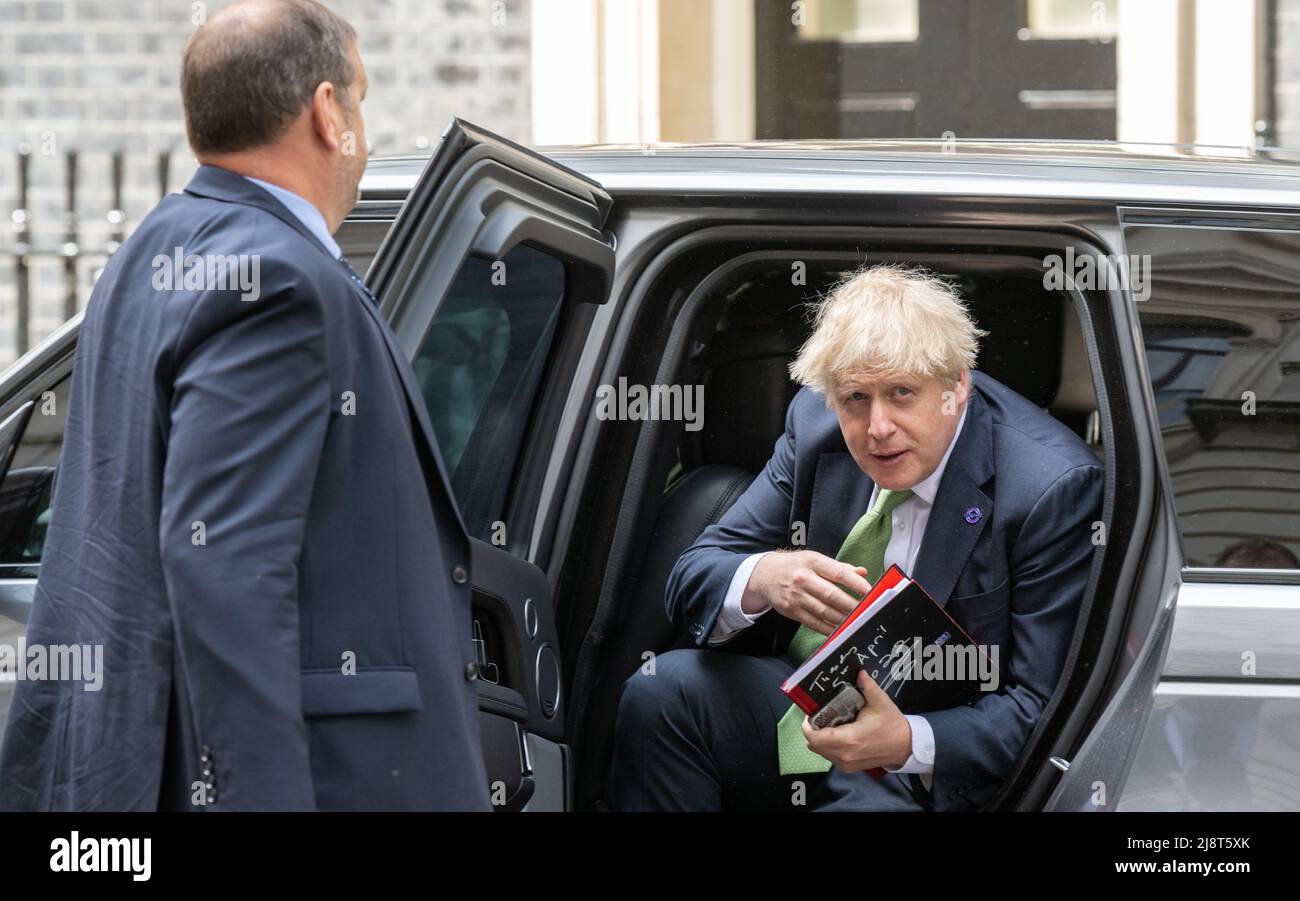 London, UK. 18th May, 2022. Boris Johnson, MP, Prime Minister, returns ...
