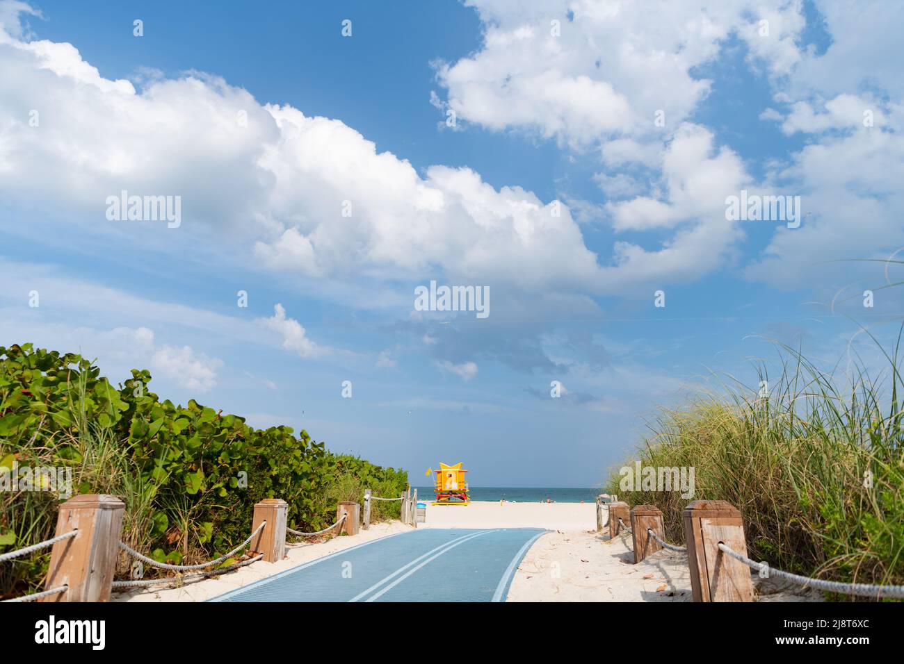 Pathway leading access road hi-res stock photography and images - Alamy