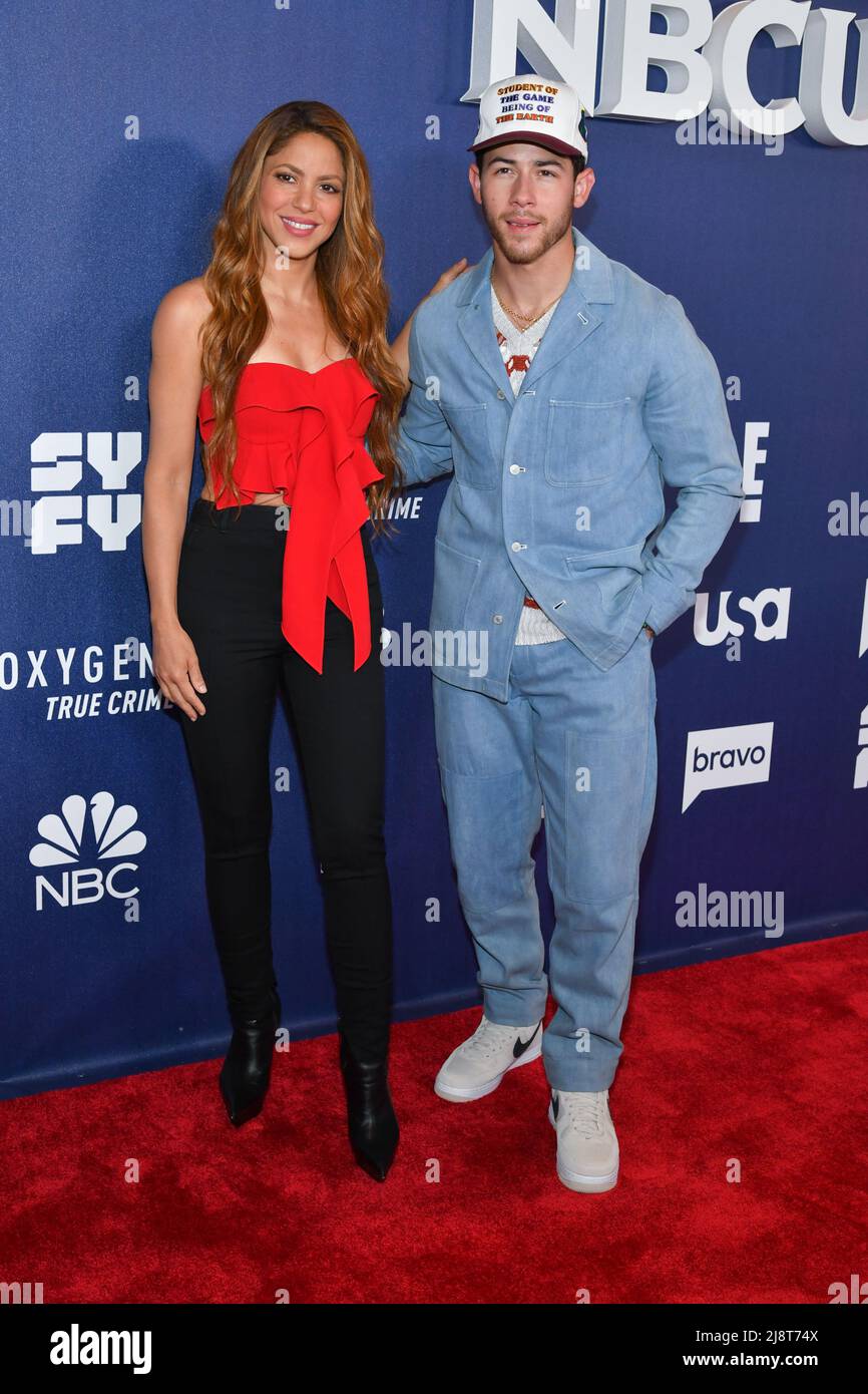 Shakira and Nick Jonas Stock Photo - Alamy