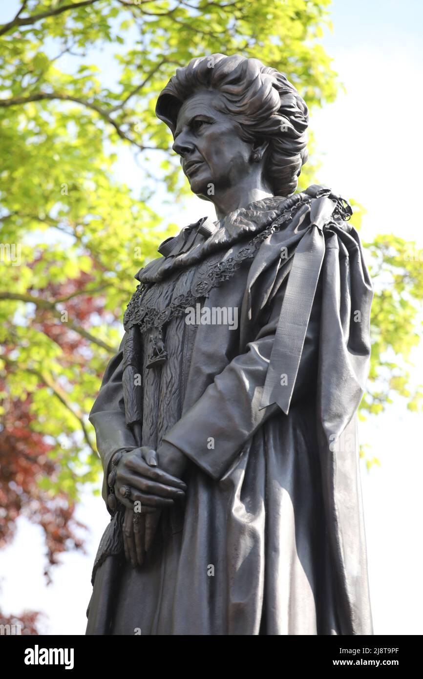 Grantham, UK. 15th May, 2022. The bronze statue of former Prime ...