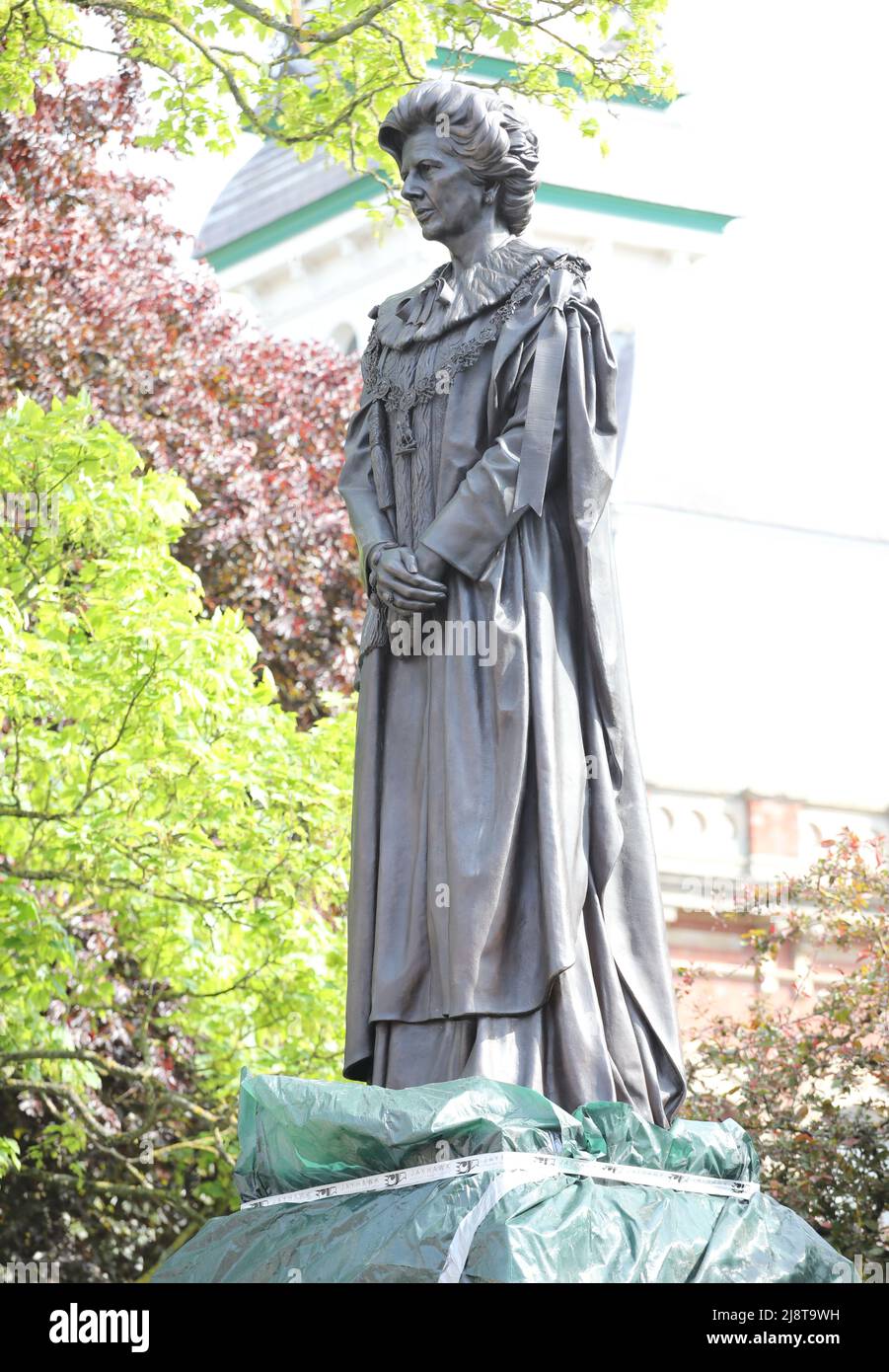 Grantham, UK. 15th May, 2022. The bronze statue of former Prime ...