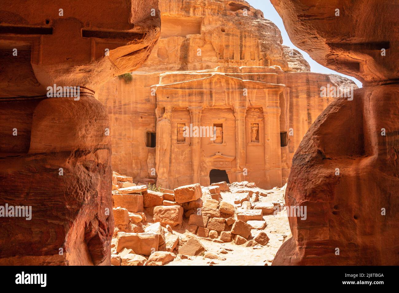 Ancient tomb of Roman soldier and funeral ballroom carved in sandstone ...