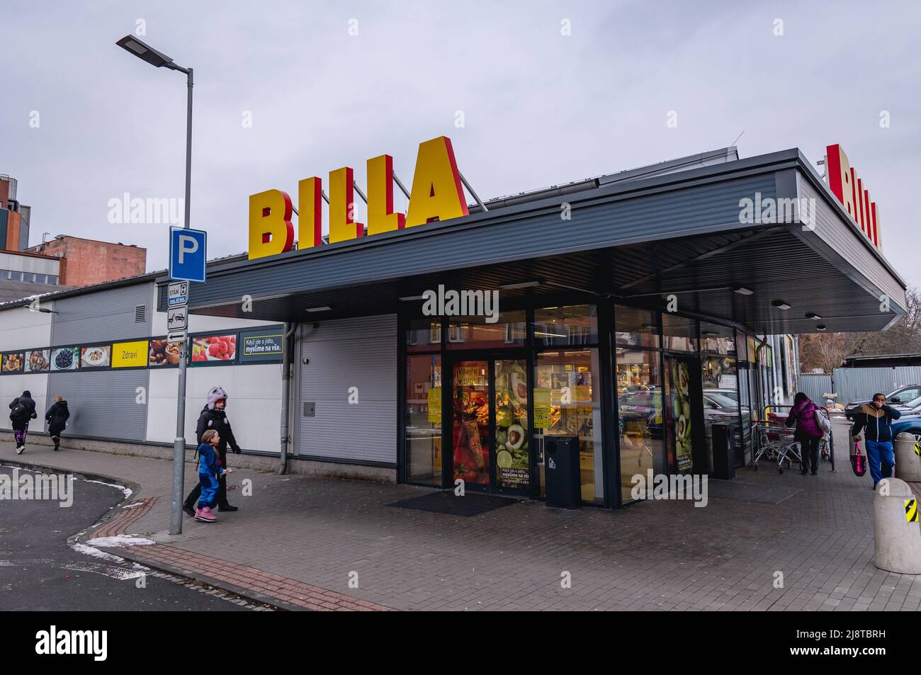 Billa supermarket logo hi-res stock photography and images - Alamy