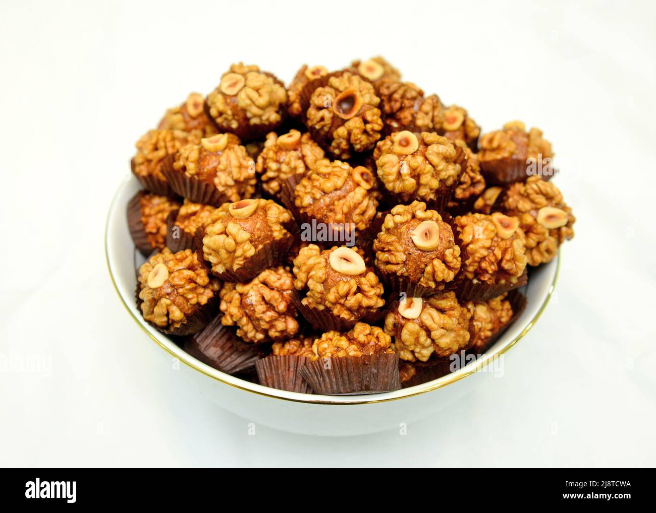 Pistachio cake morocco hi-res stock photography and images - Alamy