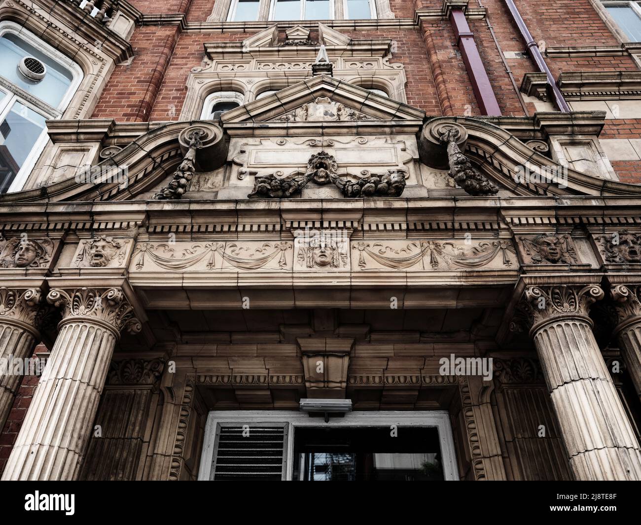 Baroque broken pediment hi-res stock photography and images - Alamy