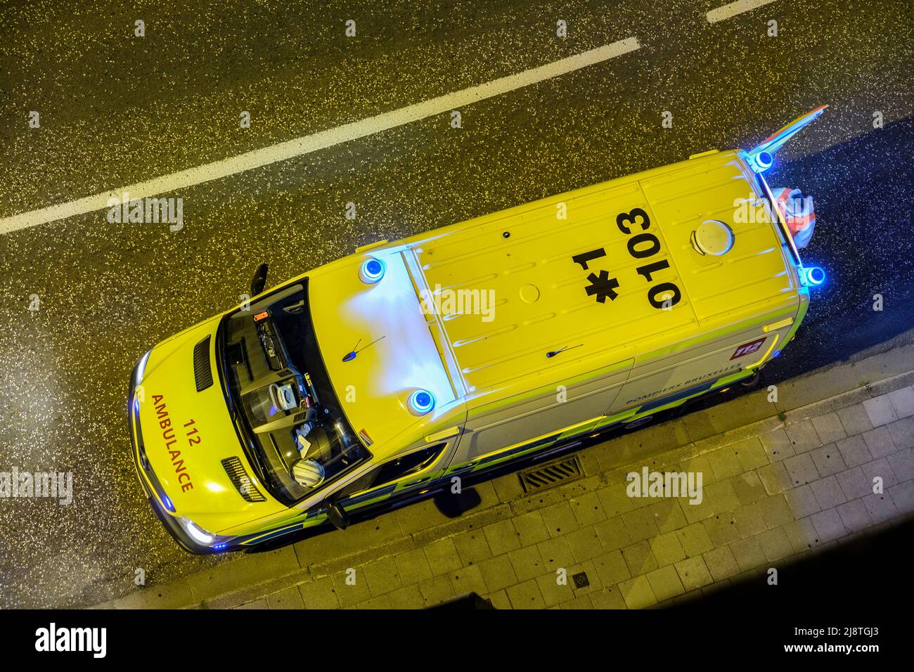 Ambulance en intervention Ambulance in intervention Stock Photo - Alamy