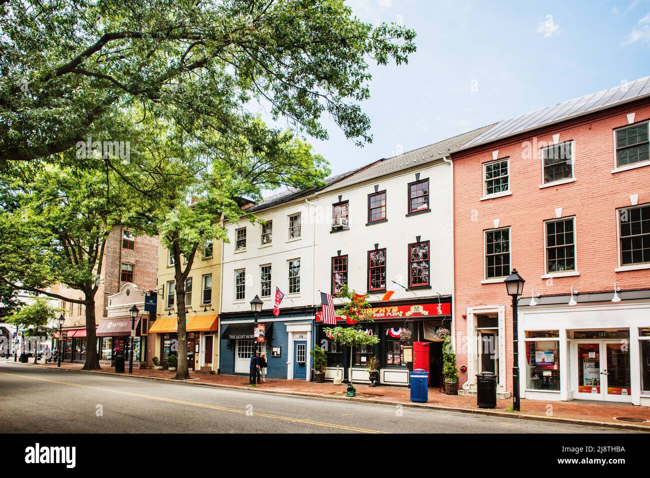 Old home exterior united states hi-res stock photography and images - Alamy