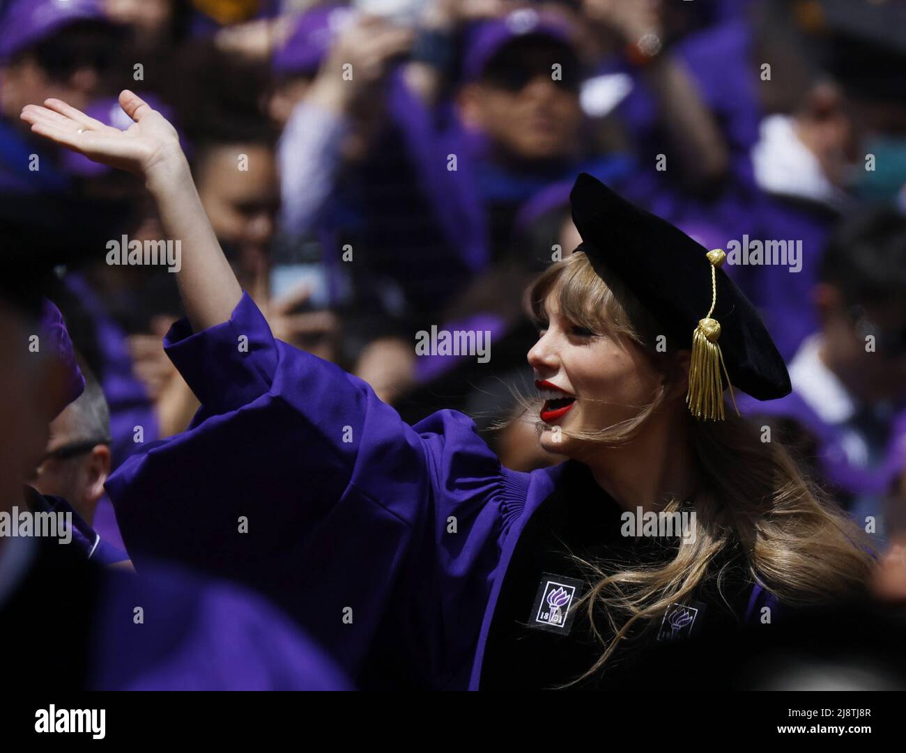 Taylor Swift May 2022