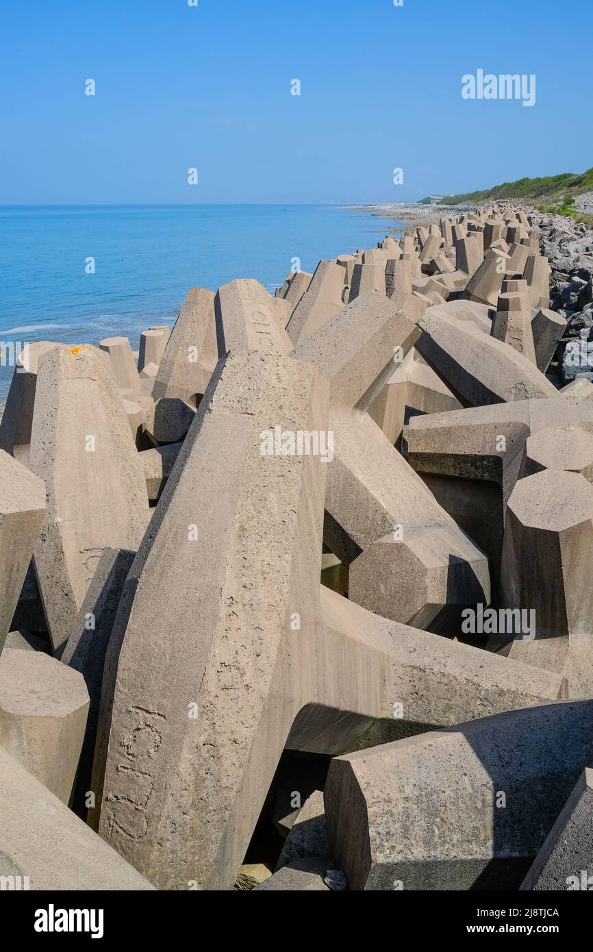 concrete sea defence groynes along the north Wales coastline Stock ...