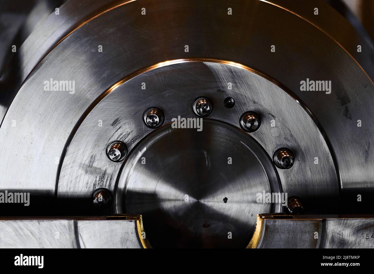 New rotor of powerful steam turbine in plant workshop Stock Photo - Alamy