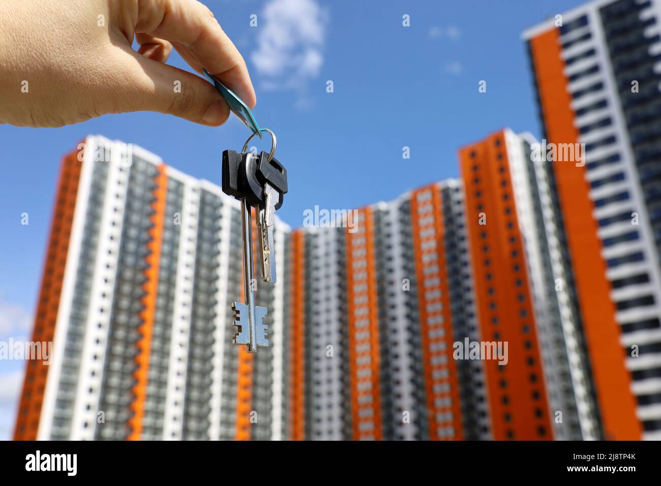 Real estate agent and exterior hi-res stock photography and images - Alamy