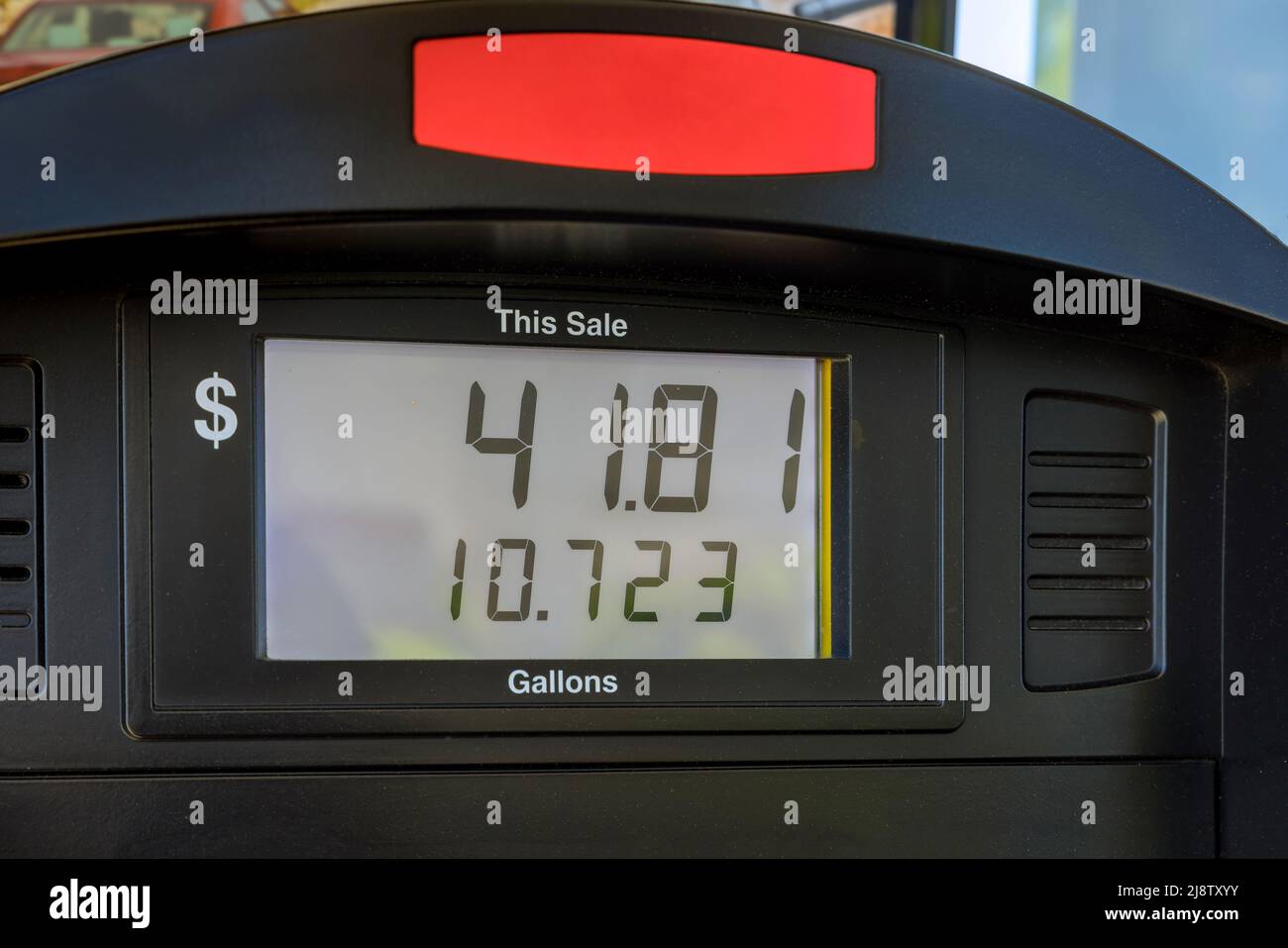 Increasing cost of petrol hi-res stock photography and images - Alamy