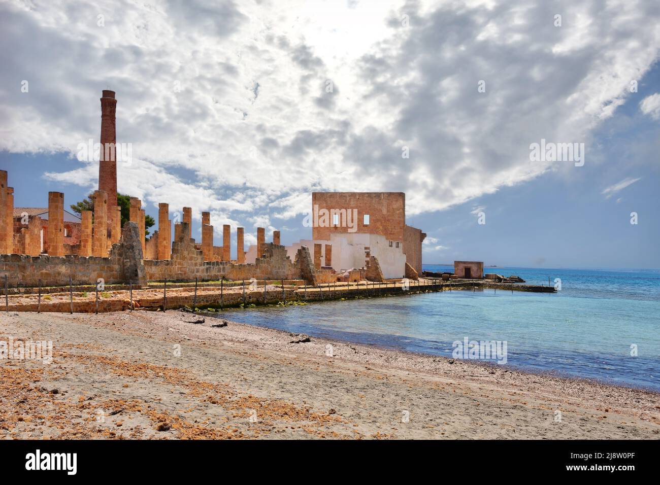 The beach of the marine reserve of Vendicari, a natural oasis in Sicily ...