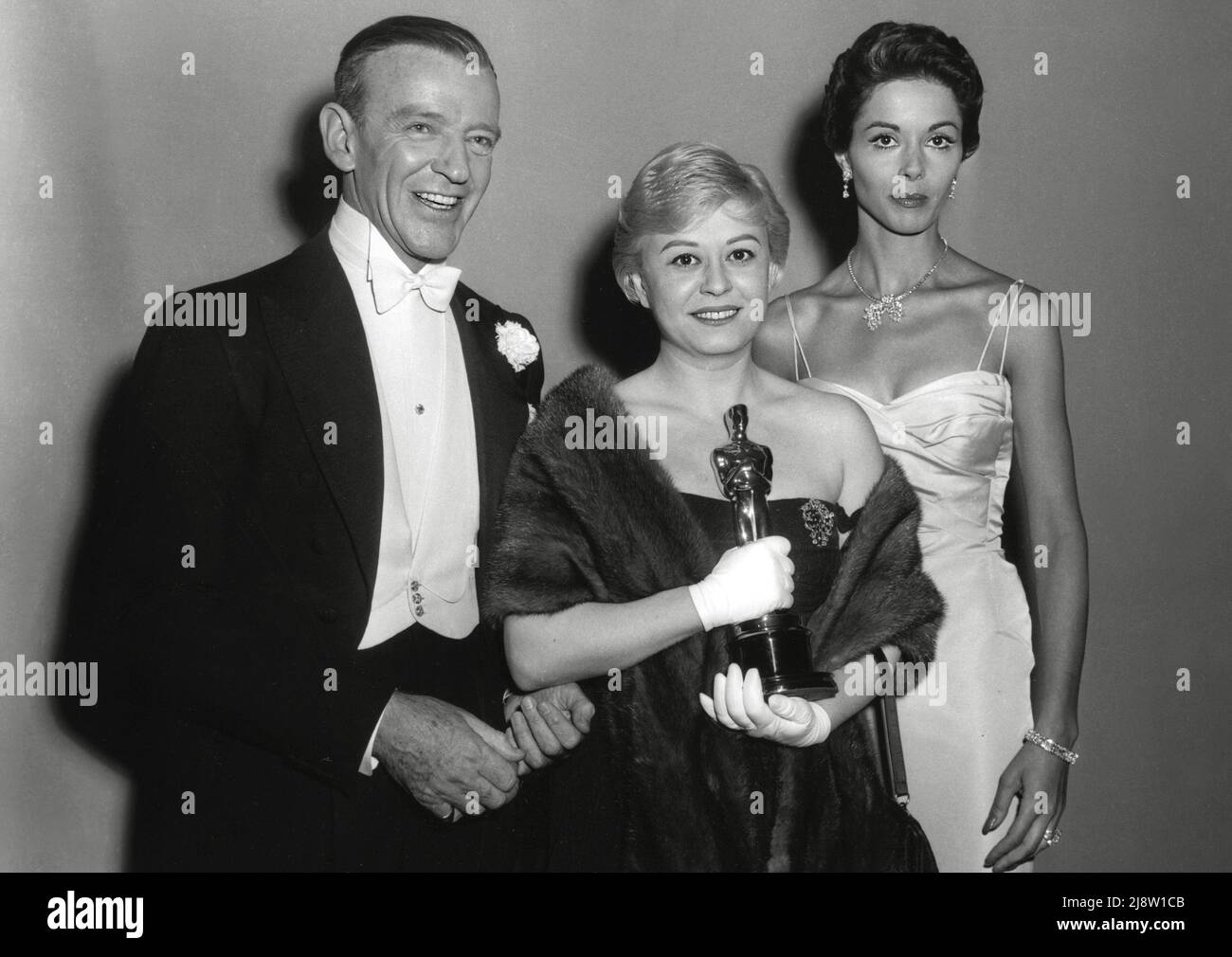 Fred Astaire, Giulietta Masina, Dana Wynter, 30th Academy Awards - 1958 ...