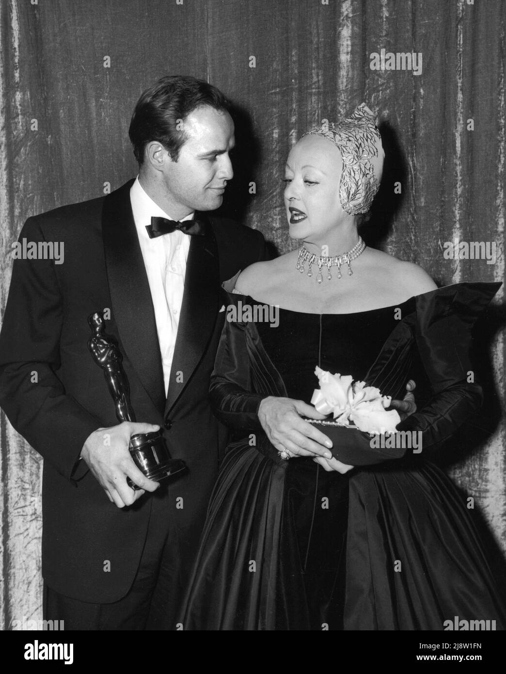 Marlon Brando, Bette Davis, 27th Academy Awards - 1955. File Reference ...