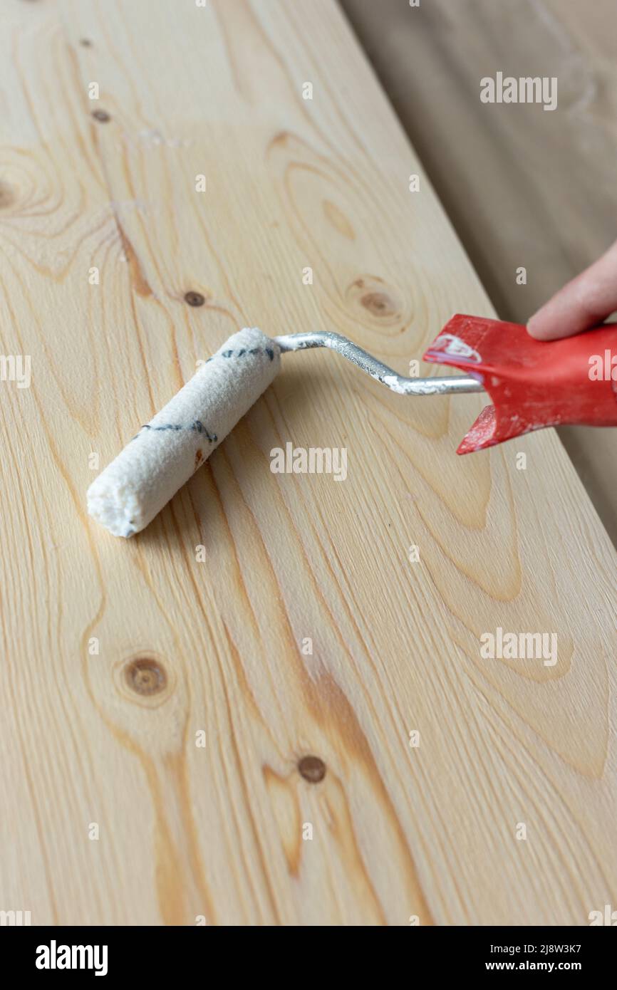 Coating board hi-res stock photography and images - Alamy