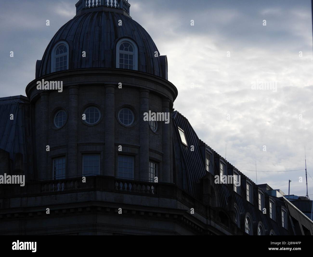 Nikon Coolpix P950 Stock Photo - Alamy