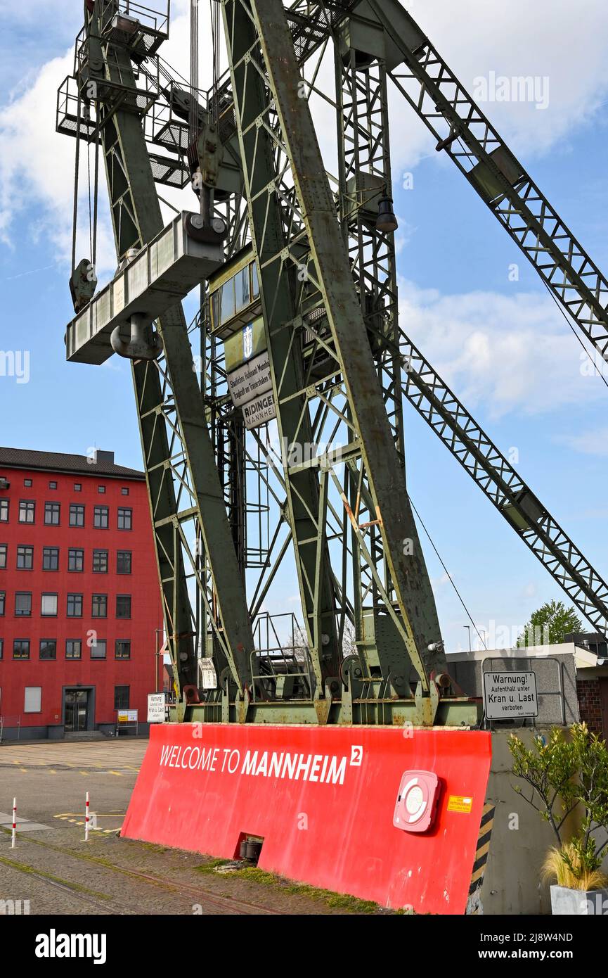 Mannheim, Germany - April 2022: Welcome to Mannheim sign below a ...