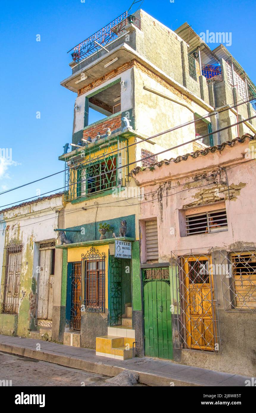 Construction of various levels of top of a house. The need for living ...