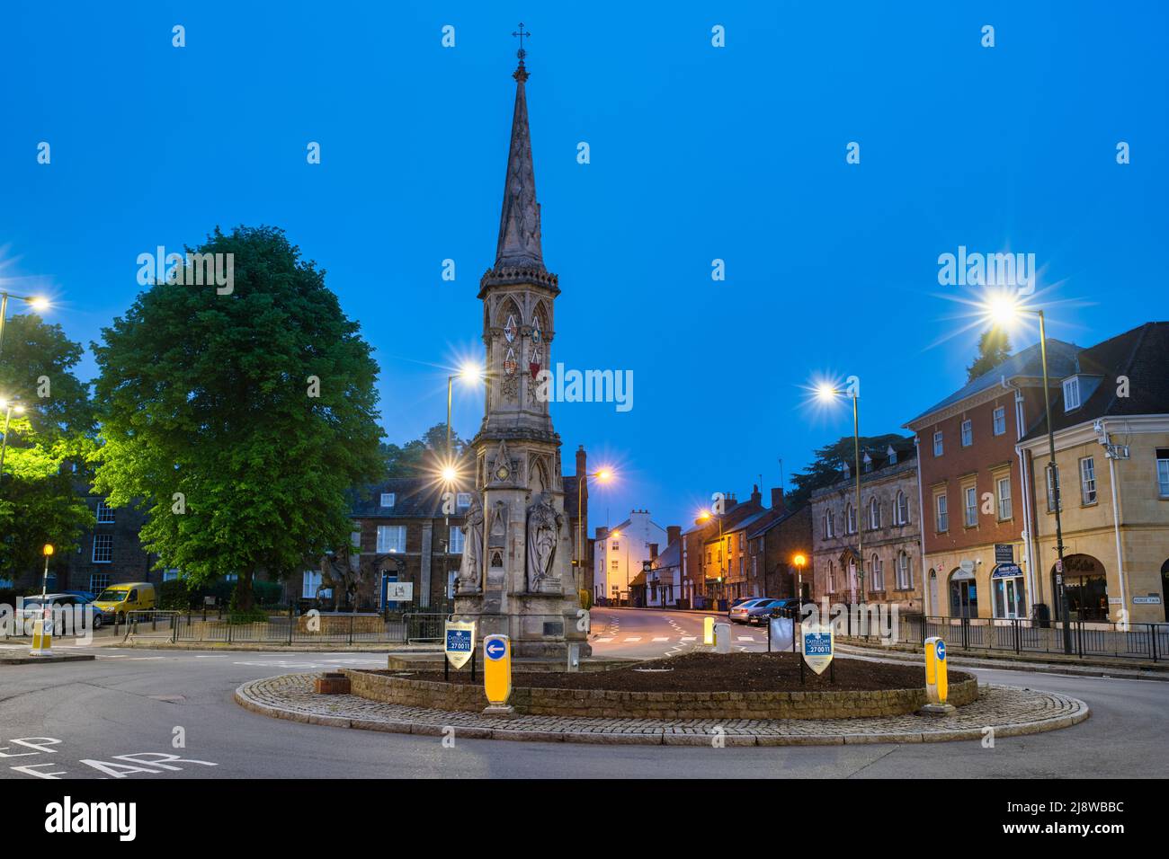 Banbury town centre hi-res stock photography and images - Alamy