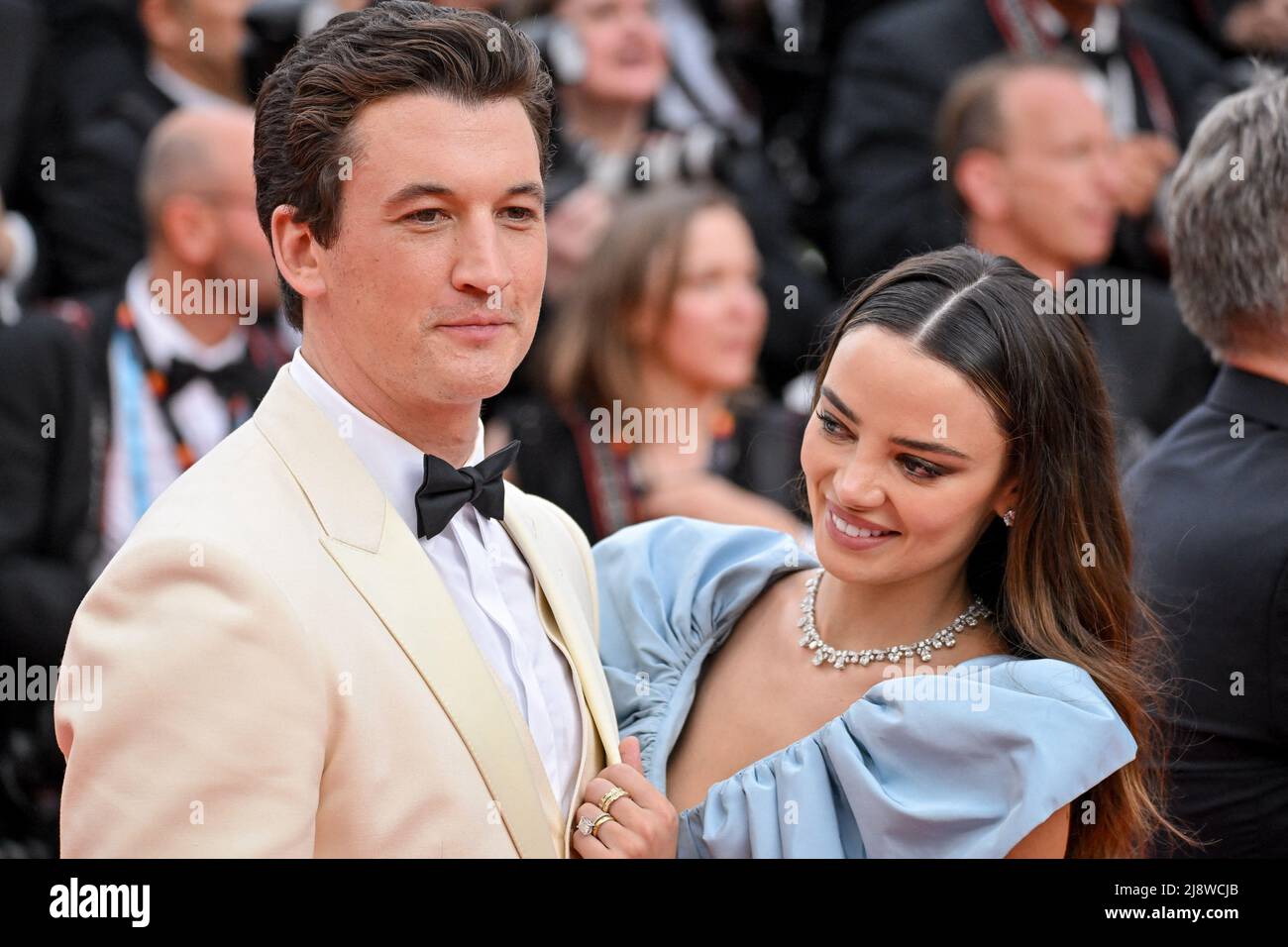 Miles Teller, Keleigh Sperry attending the premiere of the movie Top ...
