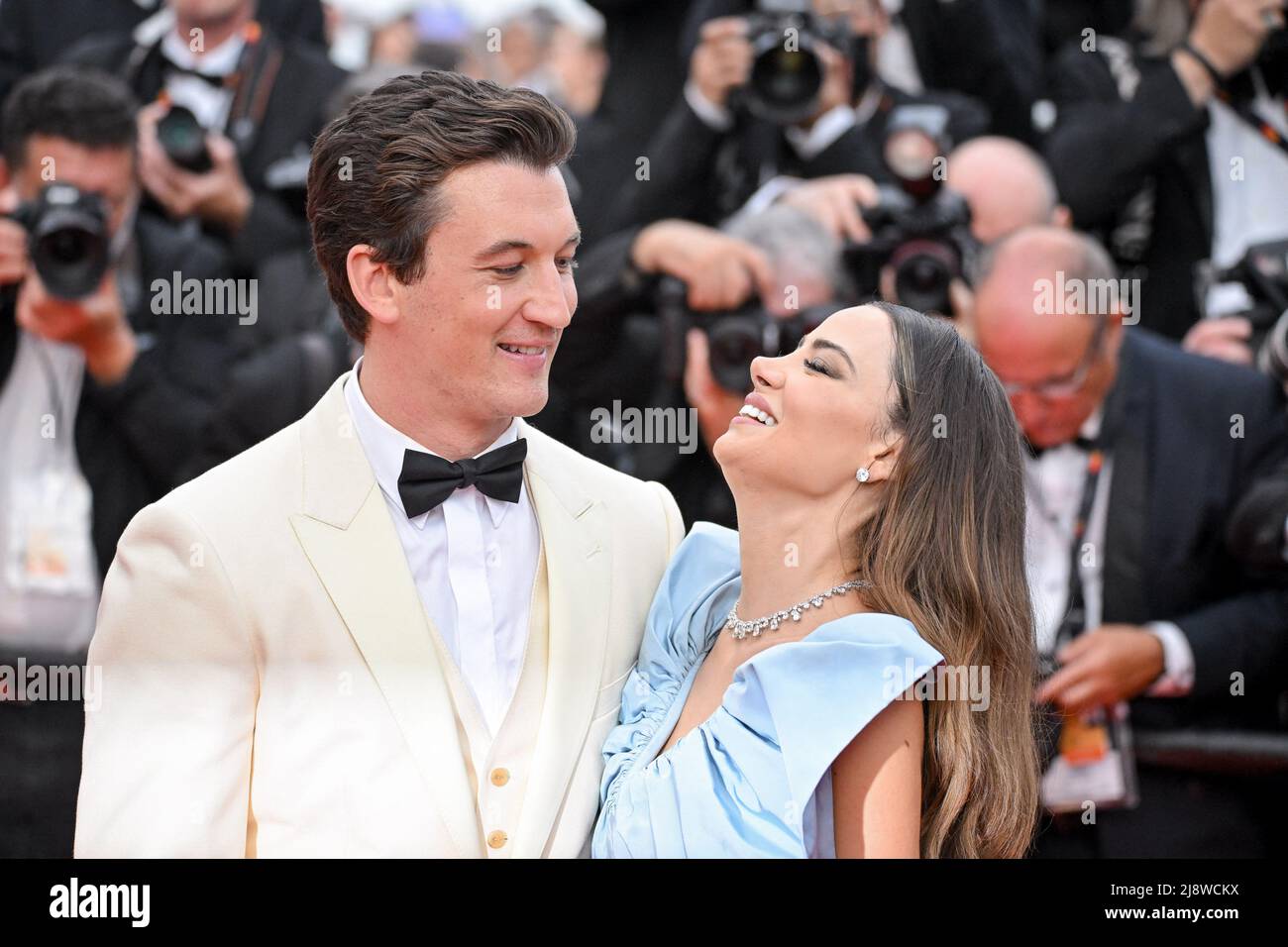 Miles Teller, Keleigh Sperry attending the premiere of the movie Top ...