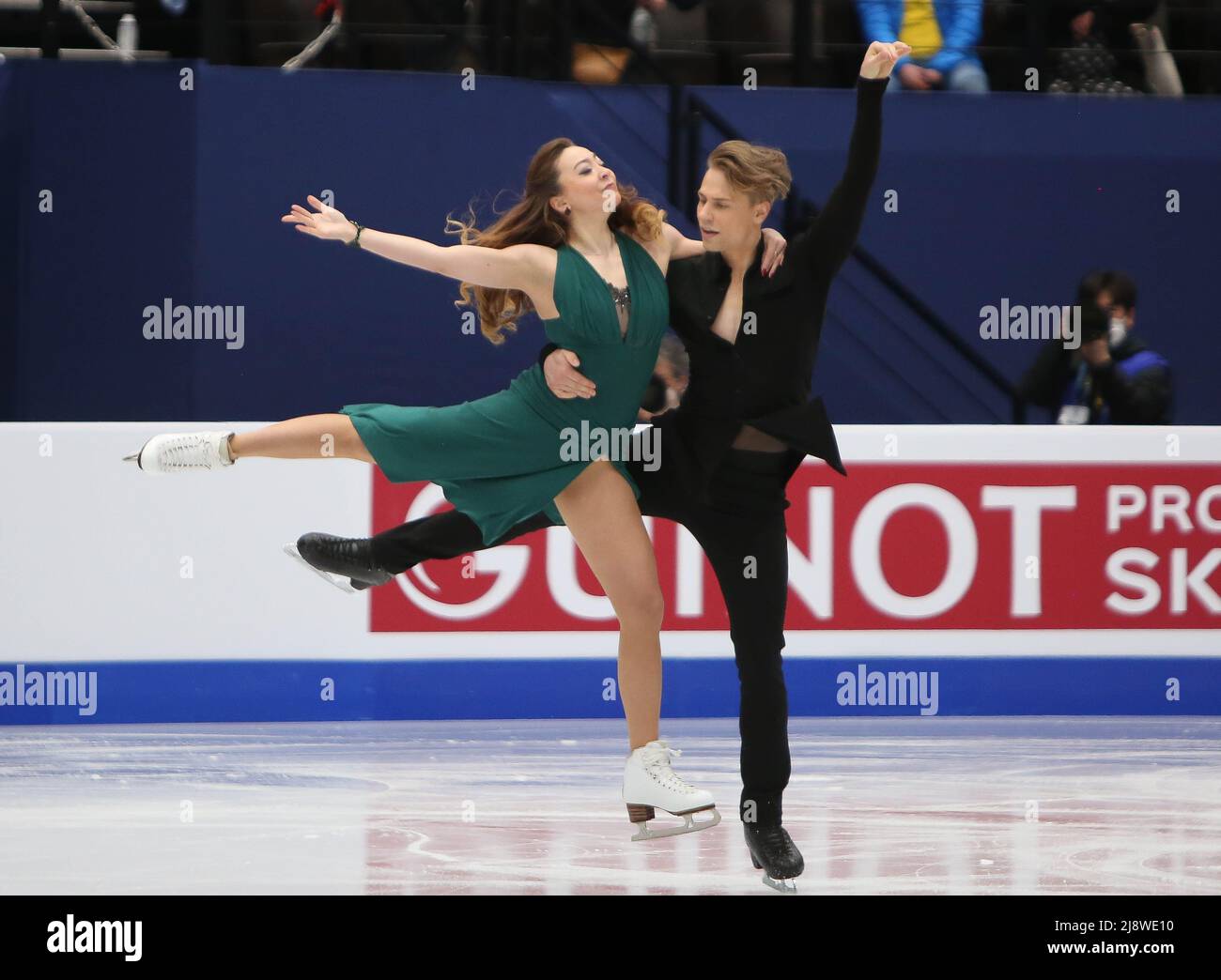 Allison Reed / Saulius Ambrulevičius of Lituanie during the ISU World ...