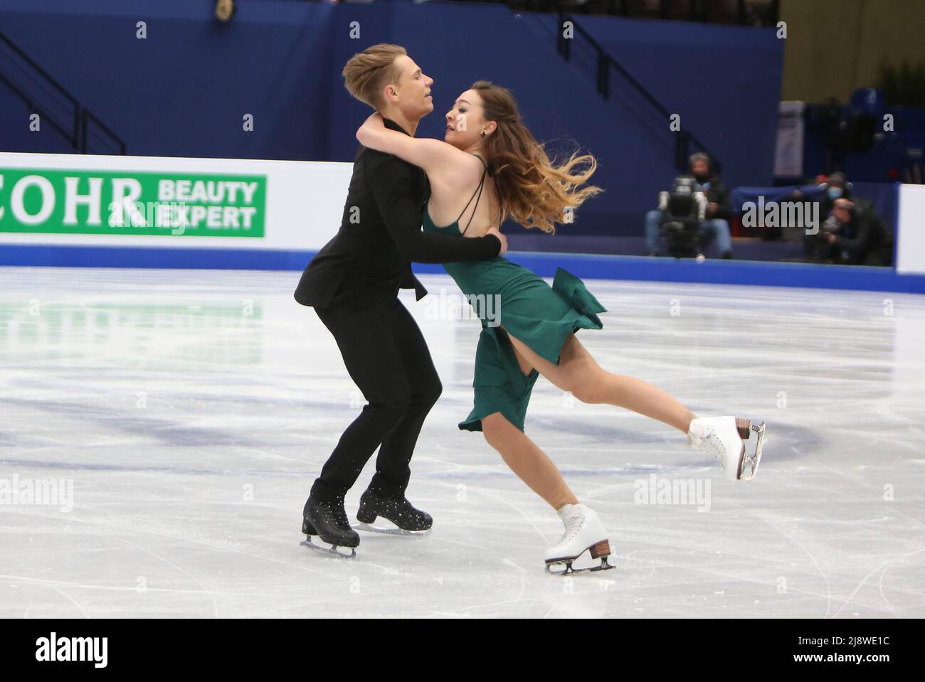 Allison Reed / Saulius Ambrulevičius of Lituanie during the ISU World ...