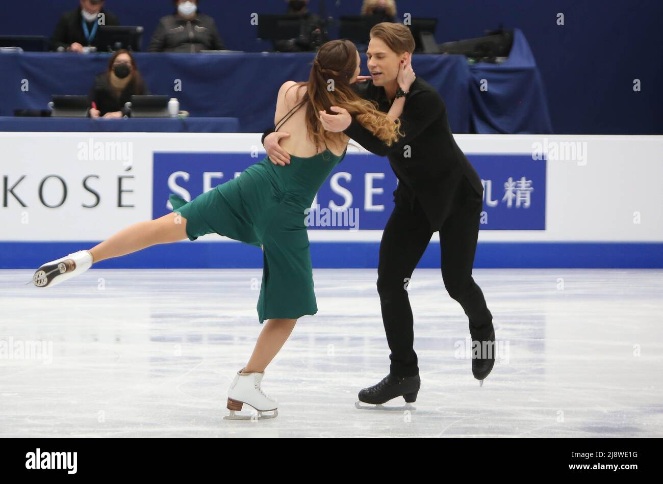 Allison Reed / Saulius Ambrulevičius of Lituanie during the ISU World ...