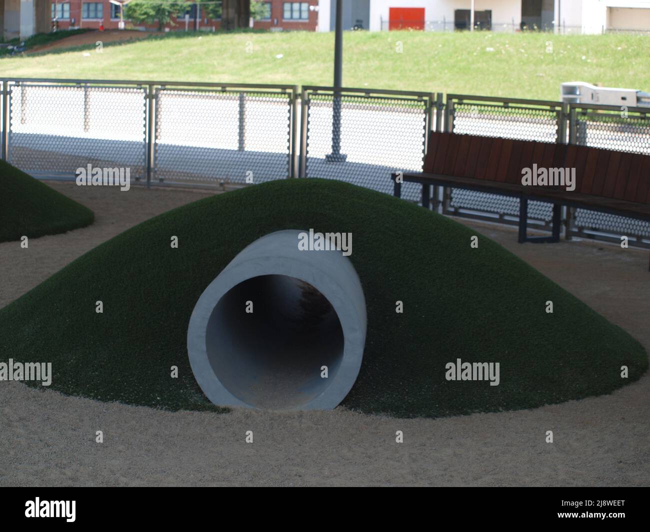 Newly Opened Carpenter Park in Downtown Dallas. The fifth green space ...