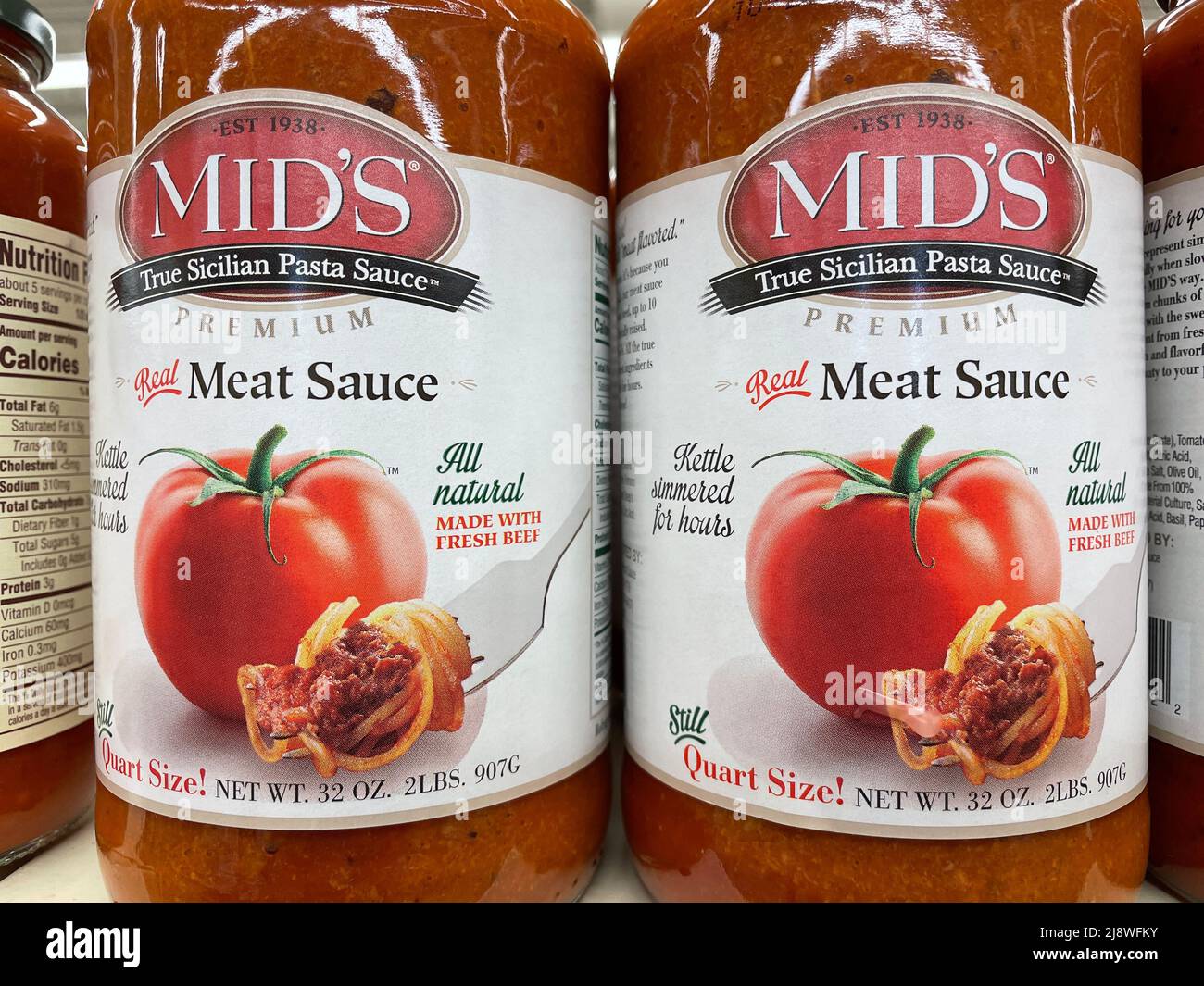 Mids hi-res stock photography and images - Alamy