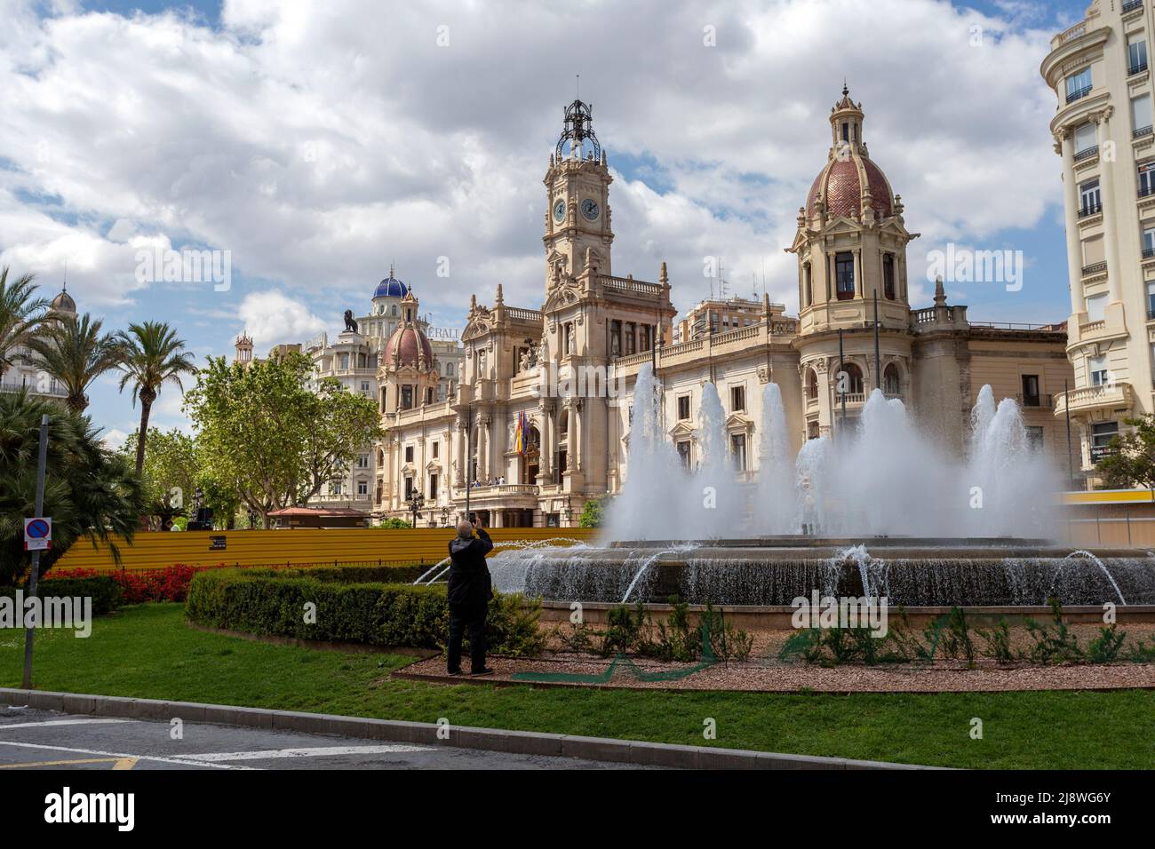Valencia, Spain - 05 05 2022: Plaza del Ayuntamiento city aquare in ...