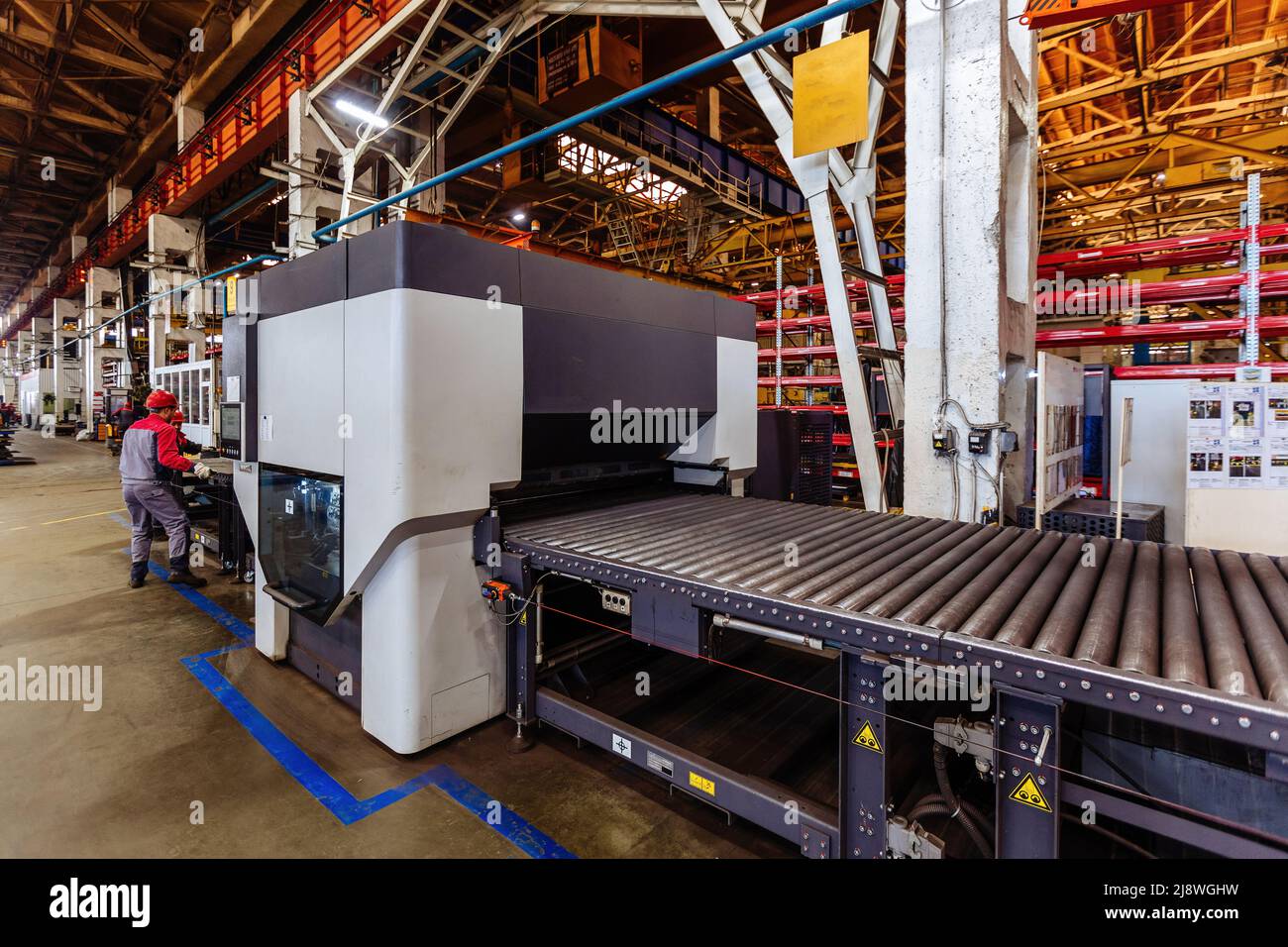 Modern conveyor hi-res stock photography and images - Alamy