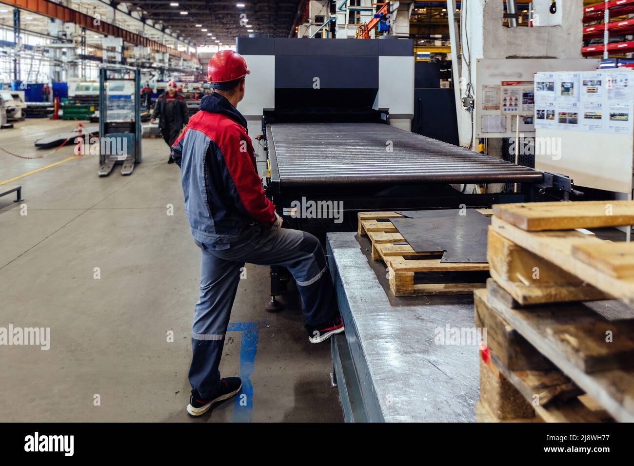 Sheet metal worker rollers hi-res stock photography and images - Alamy